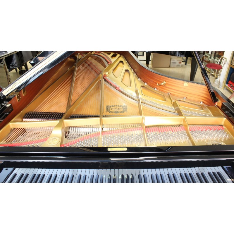 PIANO COLA YAMAHA CFIII NEGRO USADO