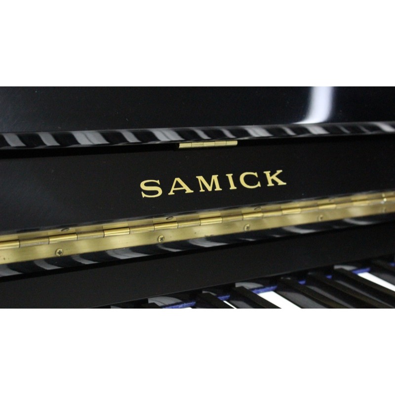 SAMICK SU118 PIANO NEGRO USADO