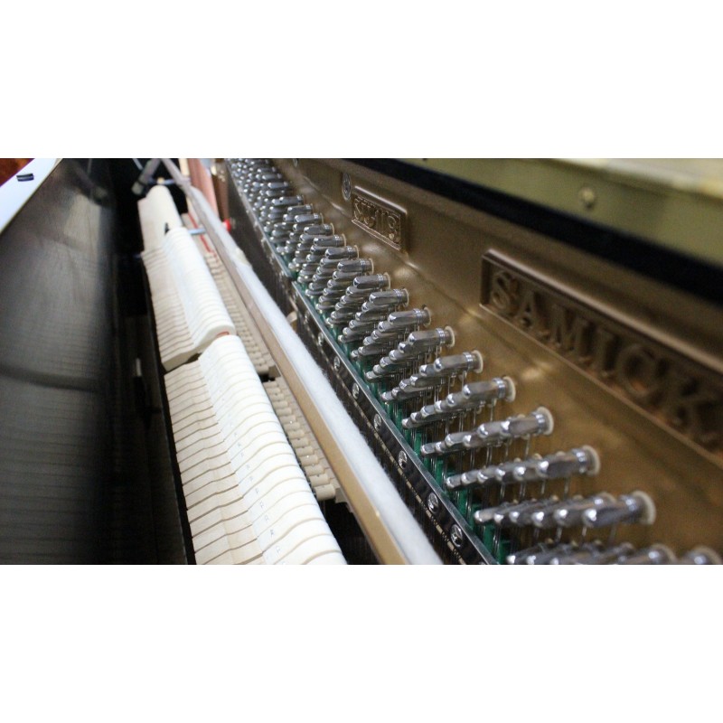 SAMICK SU118 PIANO NEGRO USADO